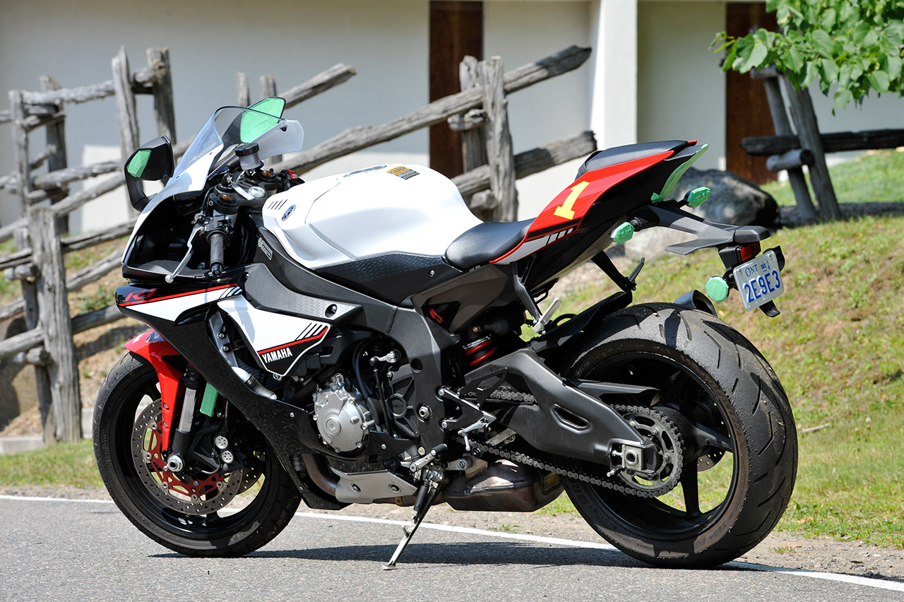 Essai Yamaha YZF-R1S 2016 - MotoPlus.ca