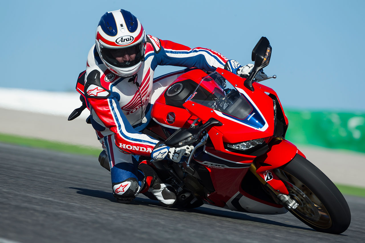 Honda CBR1000RR/CBR1000RR SP 2017 - MotoPlus.ca