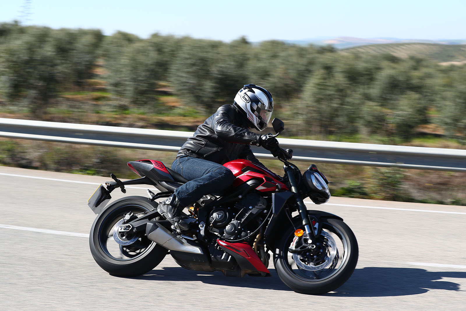 Triumph Street Triple 765 2024 - MotoPlus.ca