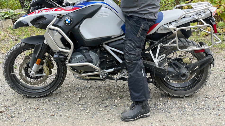 REV’IT! Expedition GTX - MotoPlus.ca