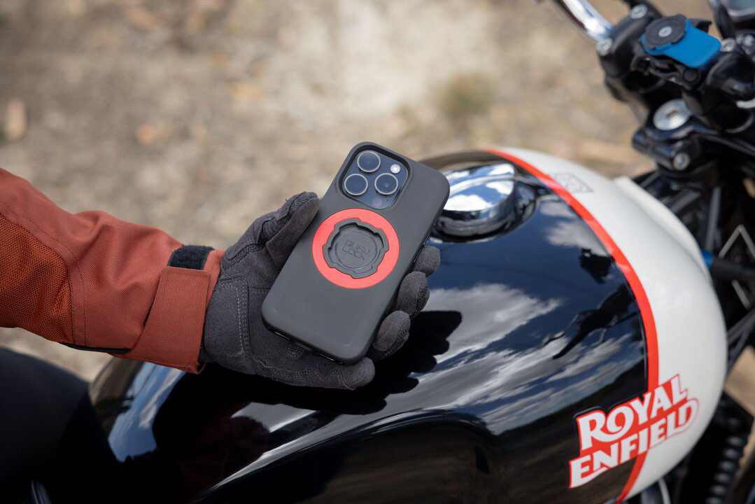 Quad Lock M8 - MotoPlus.ca