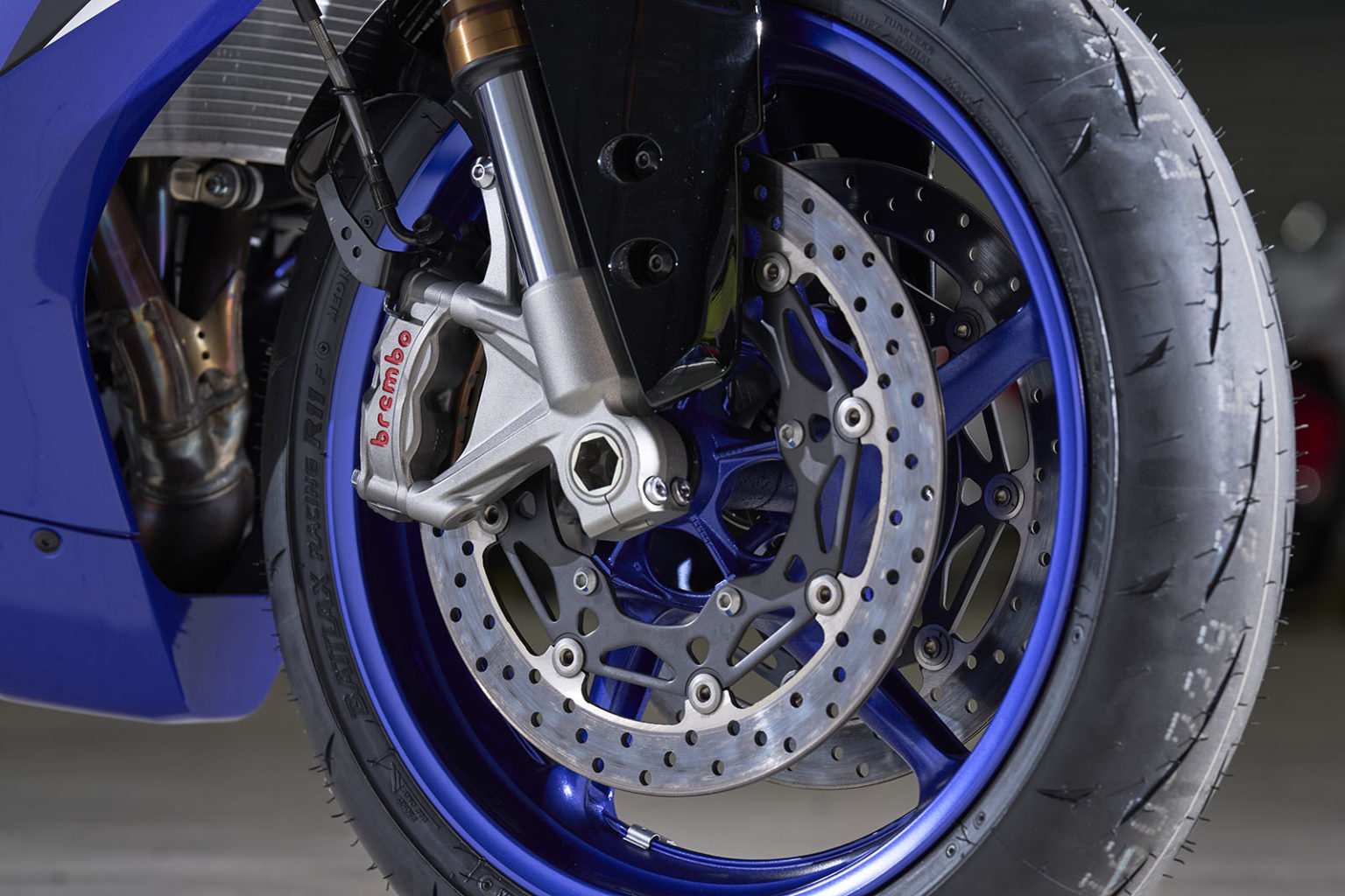 Yamaha YZF-R9 2025 - MotoPlus.ca